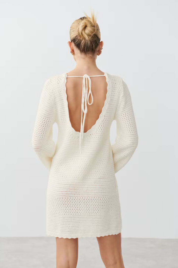 Open back crochet dress – Ida Carlsson
